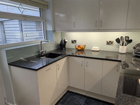 Custom Glass Splashbacks In Flintshire