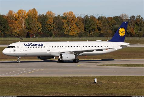 D AIRS Lufthansa Airbus A321 131 Photo By Sebastian Zieschang ID