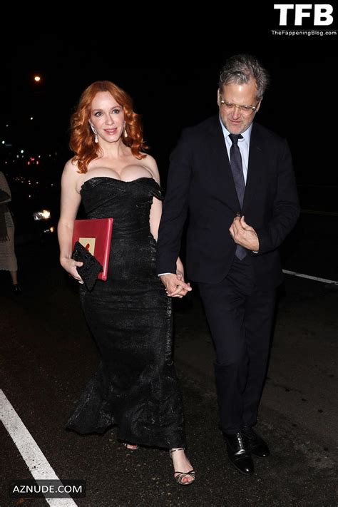Christina Hendricks Displays Her Sexy Boobs As She Attends The Jennifer
