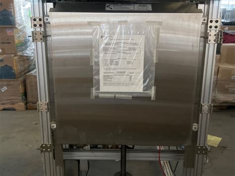 Getinge Model 633hc Vacuum Steam Sterilizer For Sale