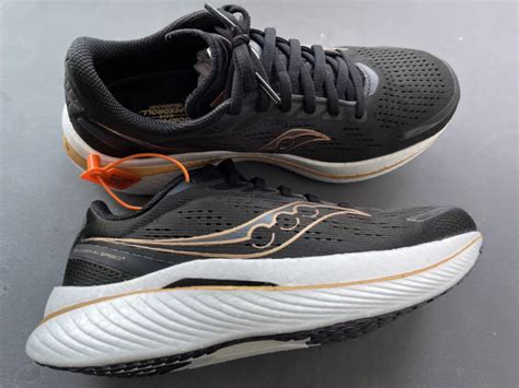 索康尼跑鞋怎么样 索康尼啡速3跑步鞋什么值得买