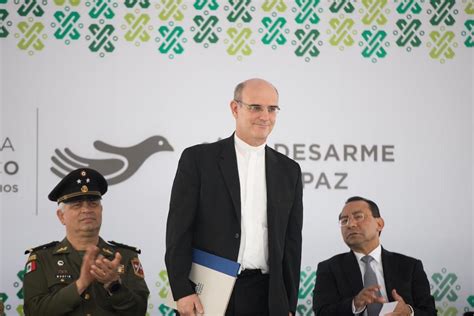 Inicia En La Basílica De Guadalupe Cambio De Armas Por Dinero