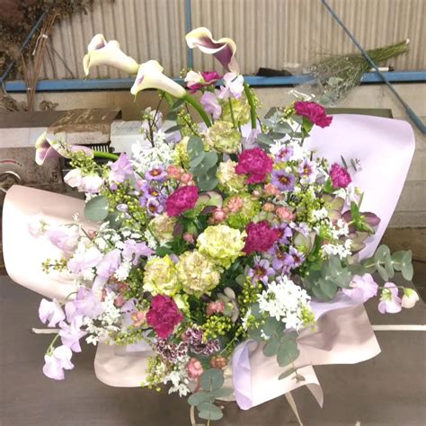 誕生日のお祝いアレンジ ブログ 愛媛県松山市の花屋なら株式会社松山花企画