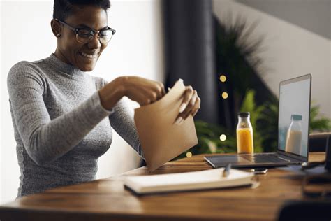 Como Montar Um Negócio Próprio Sem Gastar Muito Faça Coworking