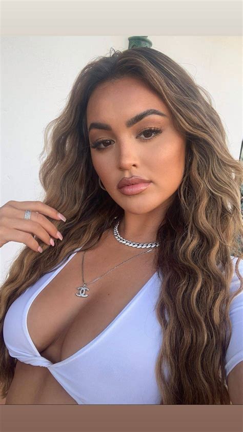 Pretty Face Scrolller