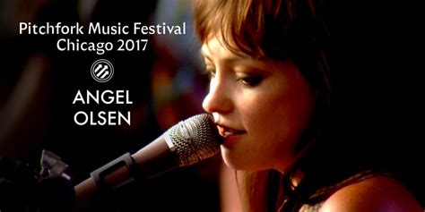 Angel Olsen Performs Shut Up Kiss Me” Off Of My Woman In Chicago For