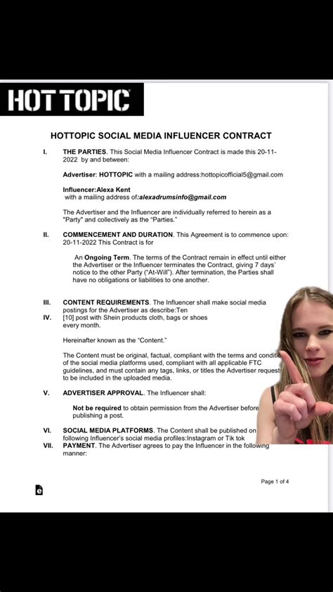 Hot Topic Scam Beware Share This To People That Are Models Influen