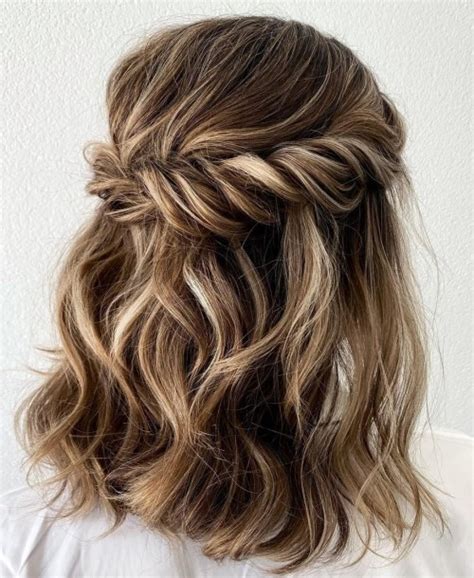 Short Curly Hairstyles For Wedding Guests 60 Photos