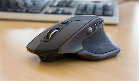 Rato Logitech MX Master está com uma promoção irresistível!