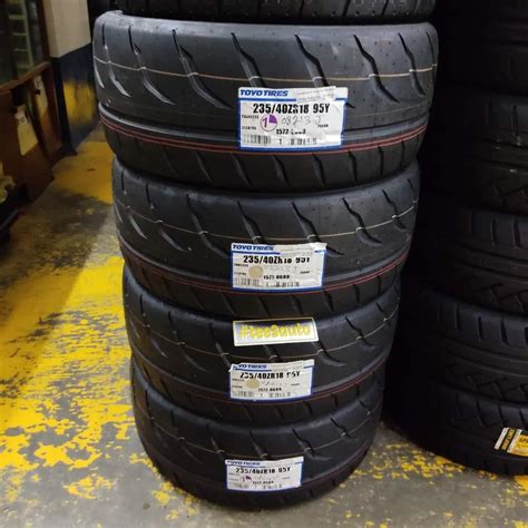 235/40/18 Toyo R888R Semi Slick Tyre racing TW 100, Auto Accessories on ...