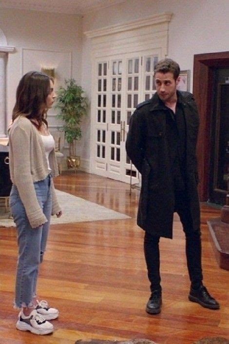 Pin By Bihter Yore Gl On Cenk Cemre Kendall Style Colourful Outfits Cute Couples Goals