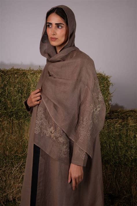 جميع المنتجات The Dressing Room