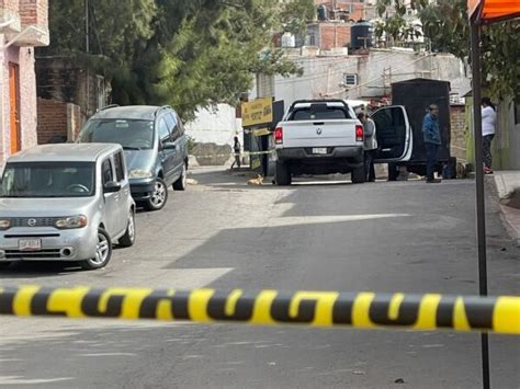 Grave una mujer tras ser apuñalada en la espalda por su pareja