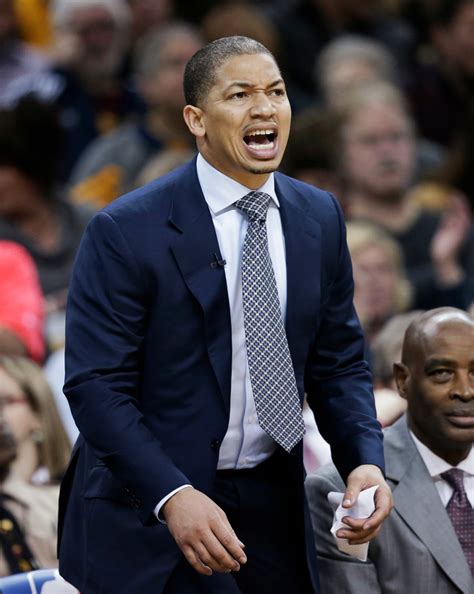 Cavaliers Coach Tyronn Lue Tries On Old Green Ties Boston Herald