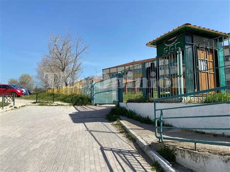 «Είναι εξωσχολικοί Μπαίνουν στο σχολείο και δημιουργούν φασαρίες