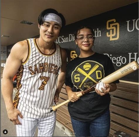 ＜大リーグ＞金河成、韓国人初のmlbゴールドグラブ受賞ユーティリティ野手 Joongang Ilbo 中央日報