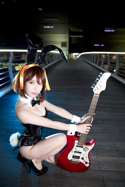 도경아 On Twitter 트윈테일포니테일단발머리긴머리 포니테일은 3년전 밖에 없네 무의식적으로 포니테일을 피하고 있나봐