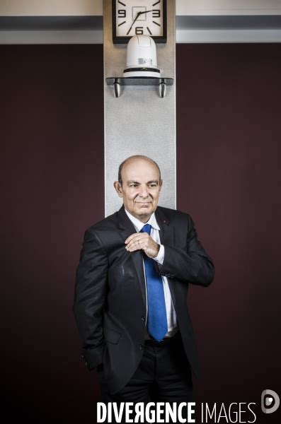 Portrait Deric Trappier Pdg De Dassault Aviation Par Corentin Fohlen