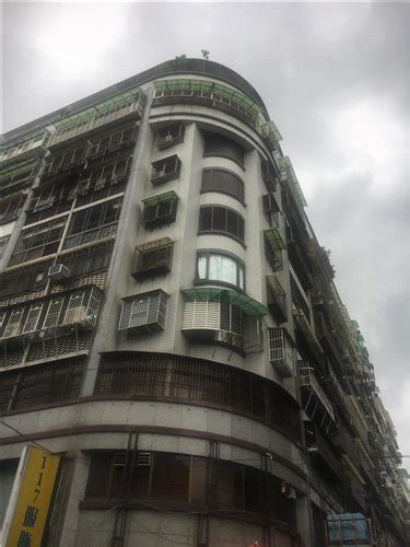 台北頂點鄰居房價，平均單價417萬，新北市新莊區新建案社區－5168實價登錄比價王