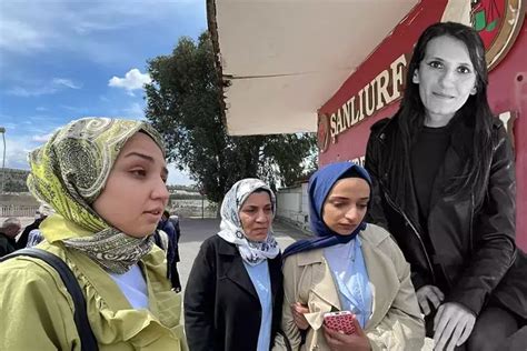 مرگ دلخراش دانشجوی دختر در پی حمله سگ‌های ولگرد