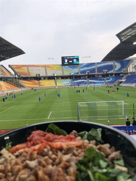 우움흑돼지볶음밥별루얌 국내축구 에펨코리아