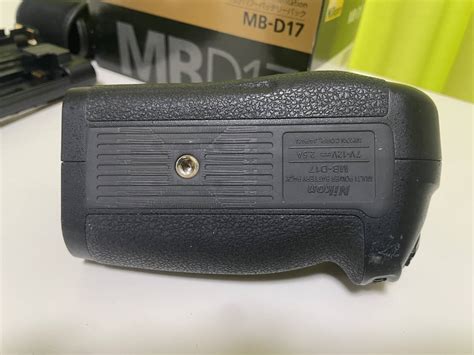 Yahooオークション Nikon ニコン Mb D17 D500 バッテリーグリップ