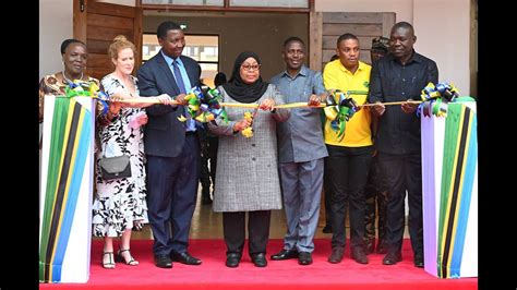 Rais Dkt Samia Akifungua Jengo La Almashauri Ya Bumbuli Lushoto Youtube