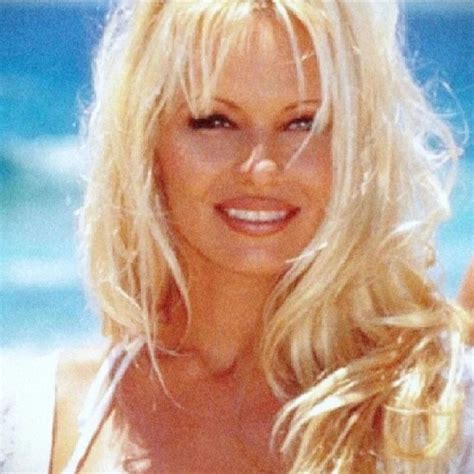 On Instagram She Looks Just Like An Angel Pamelaanderson