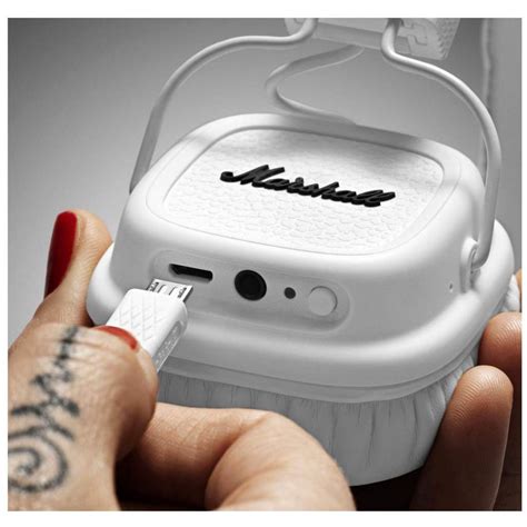 Белые беспроводные наушники Marshall Major II Bluetooth White с ...