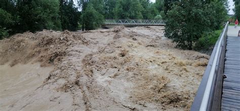 Obvestilo o delitvi protipoplavnih vreč najbolj ogroženim občankam in