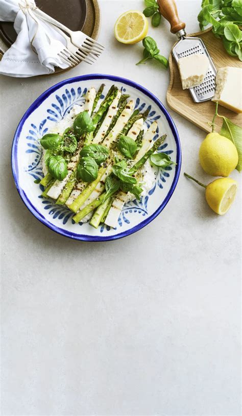 Grillad Grön Sparris Med Krämig Ricottakräm Elle