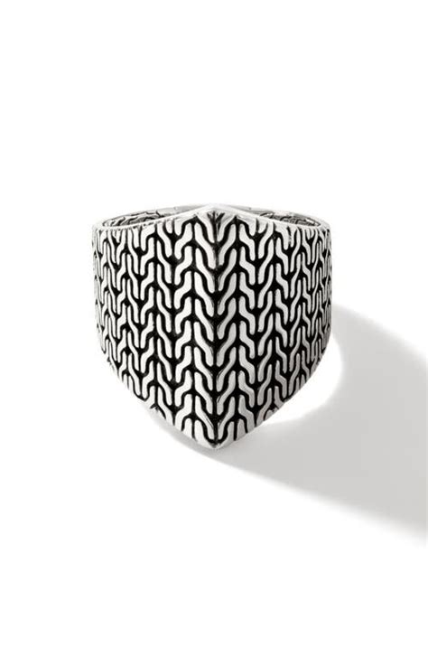 John Hardy Carved Chain Saddle Ring Editorialist