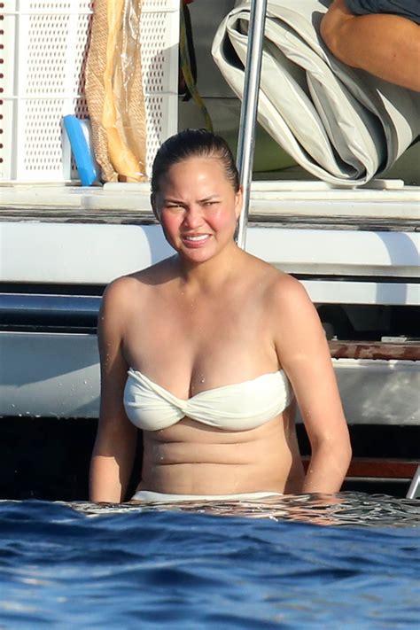 Naked Chrissy Teigen Added By Mkone Naked Chrissy Teigen Added By Mkone