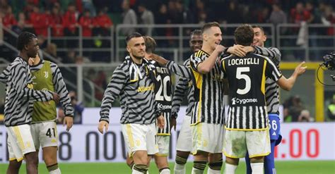 Juventus Via Libera Dei Soci Allaumento Di Capitale Di 200 Milioni
