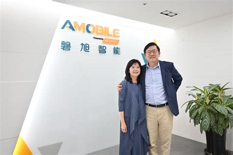 逢甲人月刊 逢甲人月刊388期（114年2月1日發行） 專訪磐儀科技（3594） 李明董事長（電機72）