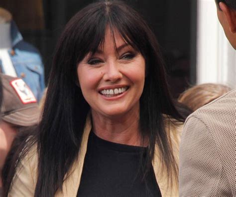 Shannen Doherty Teeth