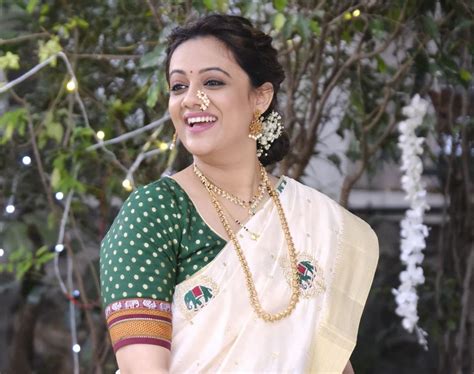 Spruha Joshi Saree