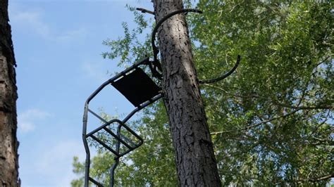 Ladder Stand Buddy Hanging System We Found An Awesome Tool To Help