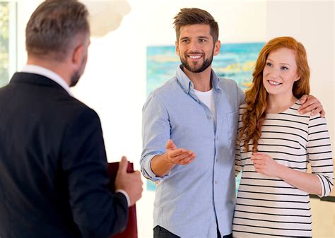 Finding And Hiring A Public Insurance Adjuster Near You Claimsmate