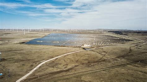 Rekordna Proizvodnja Najveće Solarne Termoelektrane U Kini