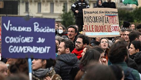 French Protests Us Supports Right ‘to Demonstrate Peacefully