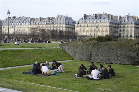 Tuileries Gardens In Paris Editorial Stock Image Image Of Tuileries
