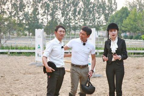 《圍爐音樂會》明晚將播 伍洲彤與沙寶亮飆歌自曝將做爸 每日頭條