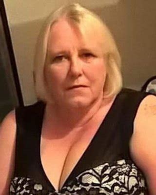 Granny Cleavage Porn Pictures Xxx Photos Sex Images Page Pictoa