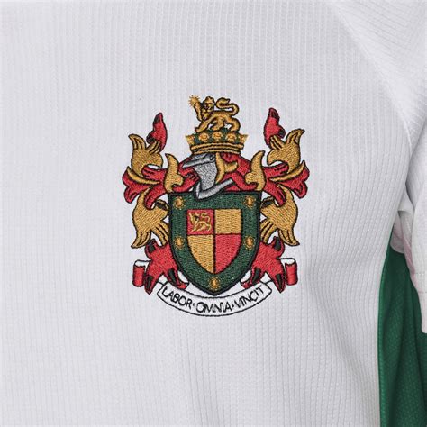 White House Pe Top Express Uniform Ltd