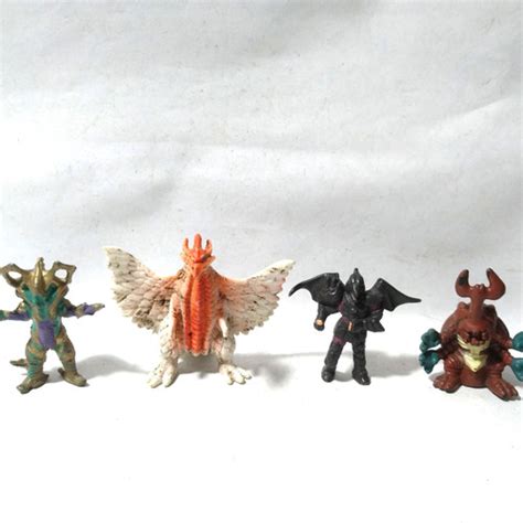 Jual Godzilla Kaiju Rodan Kecoa Bugs Cockroach Chibi Monster Creature