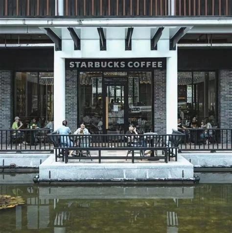 星巴克紧盯下沉市场县城里开店是个突围 中国咖啡网