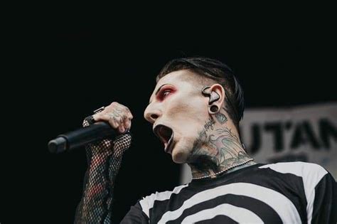 Pin By Ashley Clouser On Motionless In White Motionless In White