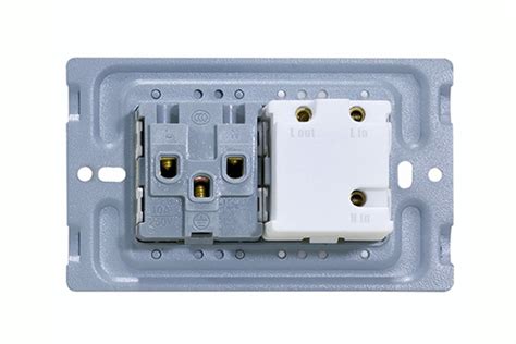 WiFi Power Distribution Unit Power Control Wall Socket M2M IoT