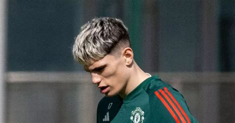 Alejandro Garnacho Apologises For Liking Tweets Criticising His